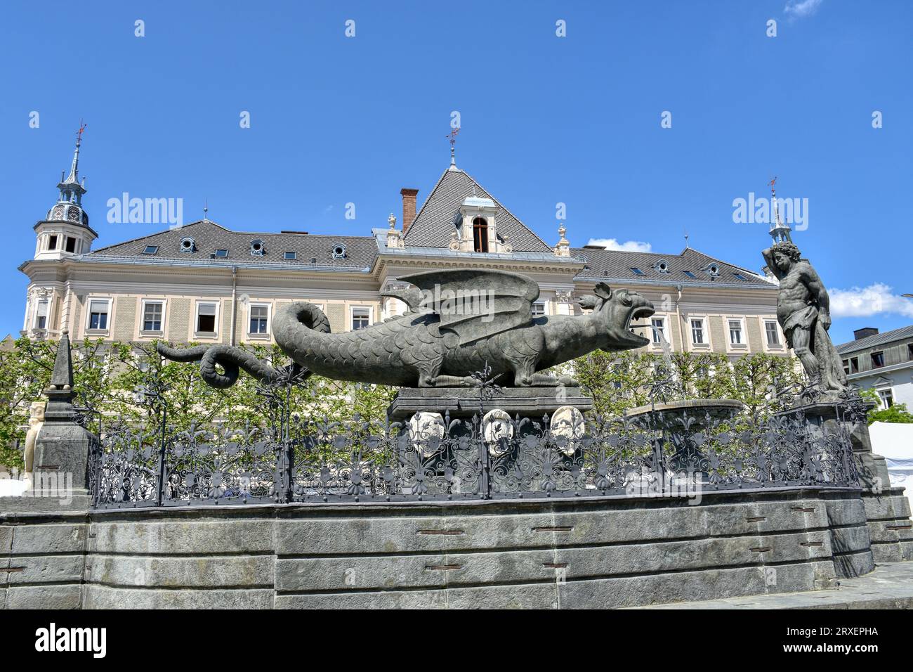 Klagenfurt skulptur hi-res stock photography and images - Alamy