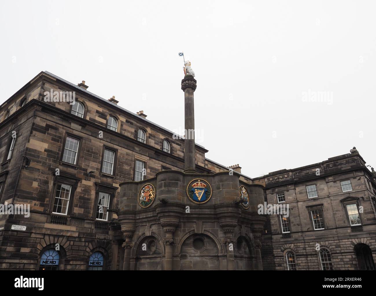 Edinburgh market cross hi-res stock photography and images - Alamy