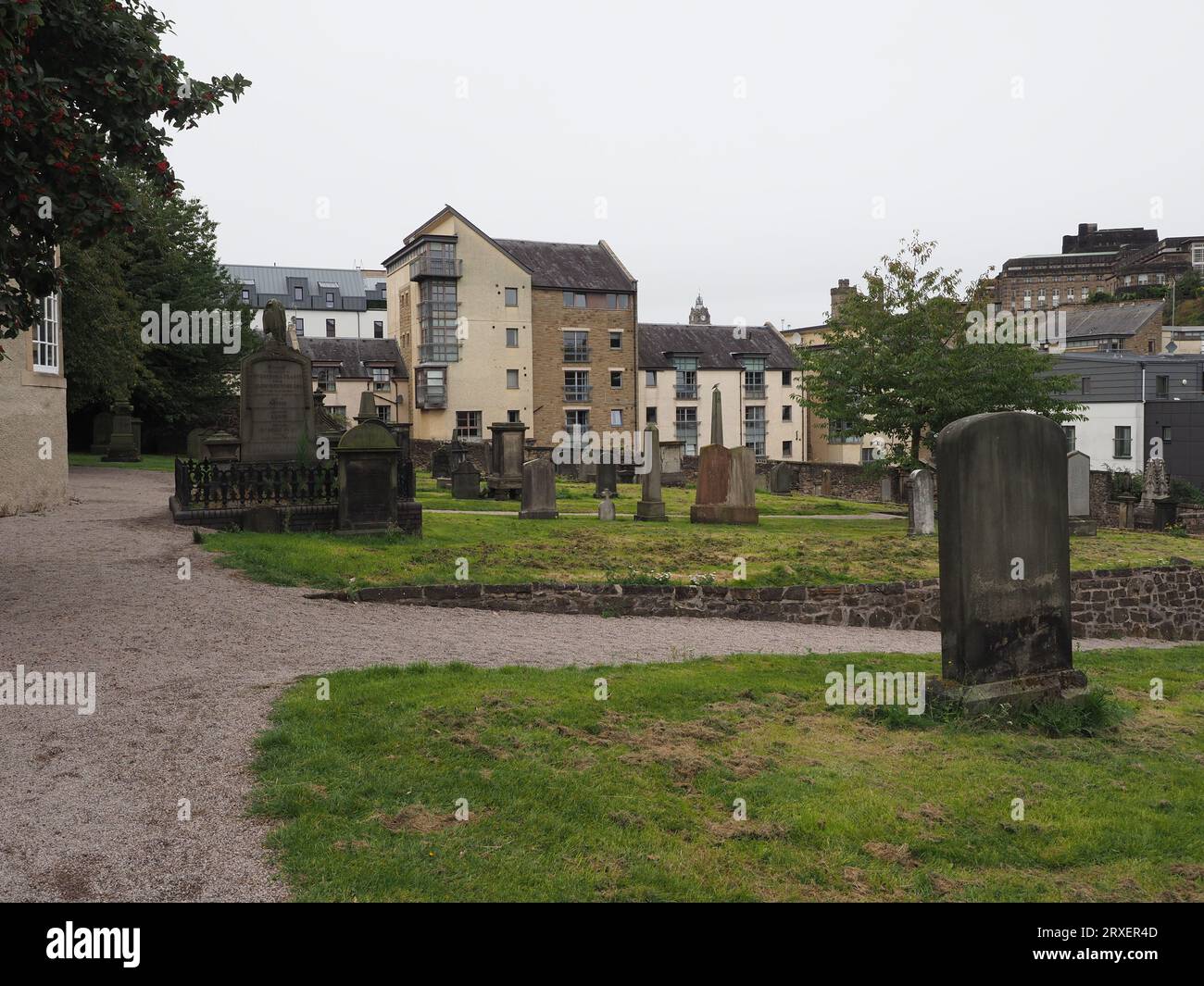 Canongate church cemetery hi-res stock photography and images - Alamy