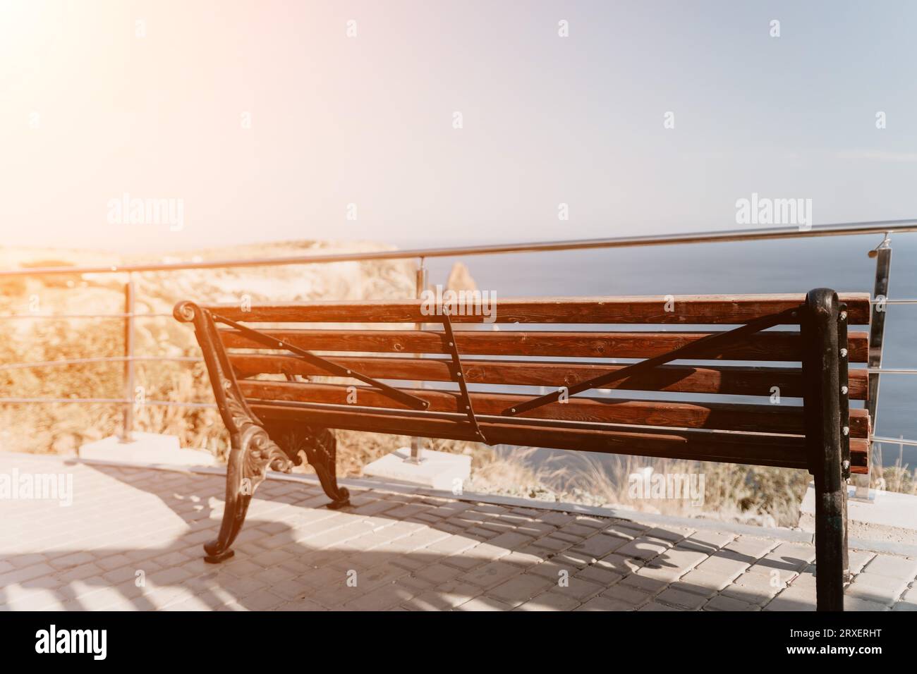 Empty bench looking out sea hi-res stock photography and images - Alamy
