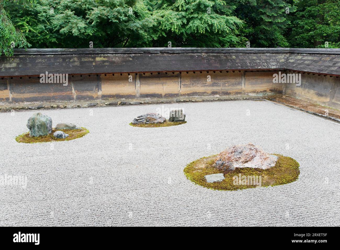 Ryoan-ji, The Temple of the Peaceful Dragon, is a Zen temple with the ...