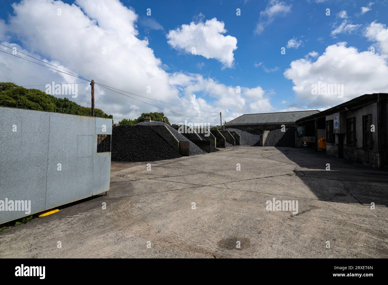 COAL STORE REDRUTH CORNWALL FOSSIL FUELS Stock Photo - Alamy