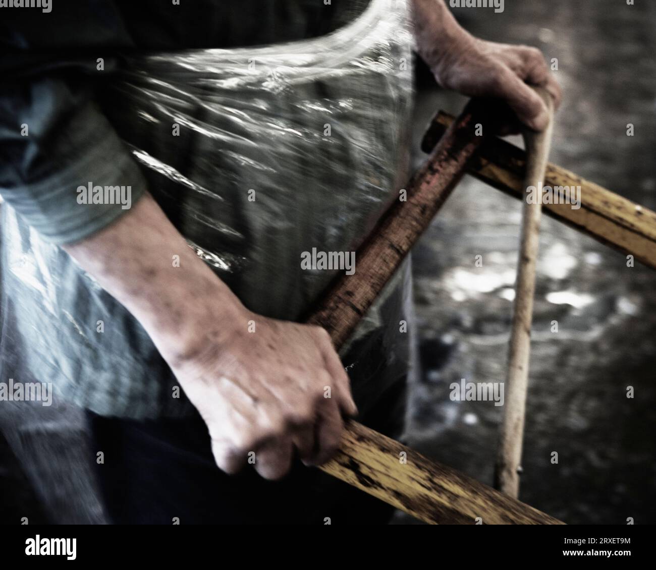 Human wheelbarrow hi-res stock photography and images - Alamy