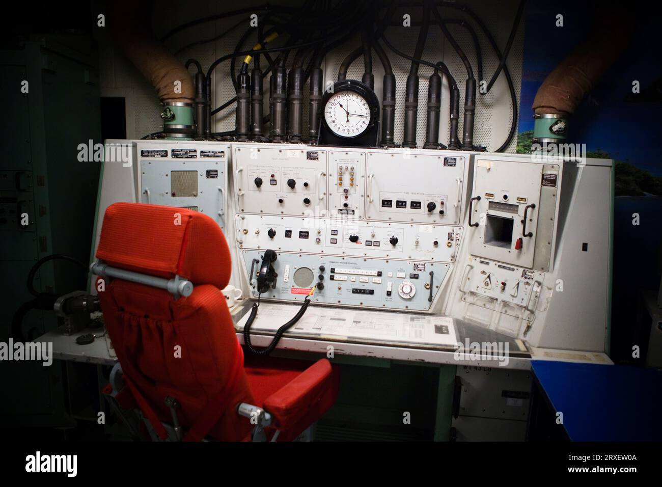 The underground Oscar Zero Launch Control Center at the Ronald Reagan ...