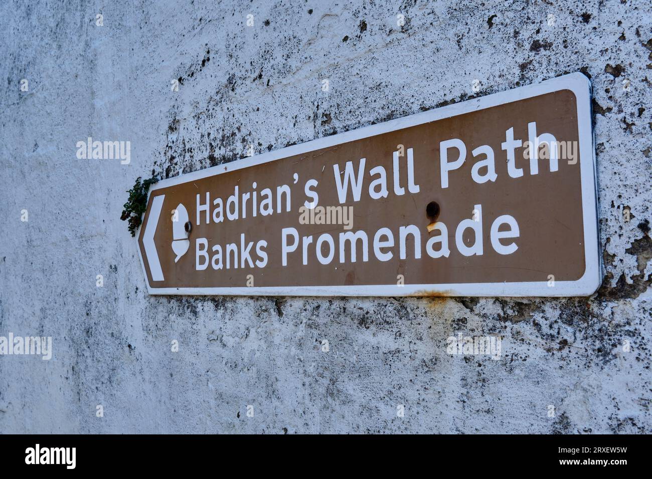 Signpost to Hadrian's Wall Path and Banks Promenade at Bowness on ...