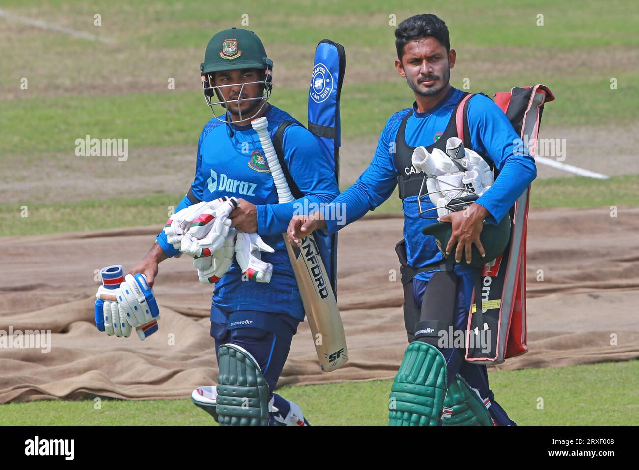 Zakir Hasan (L) and Tanzid Hasan Tamim (R) during the Bangladeshi ...