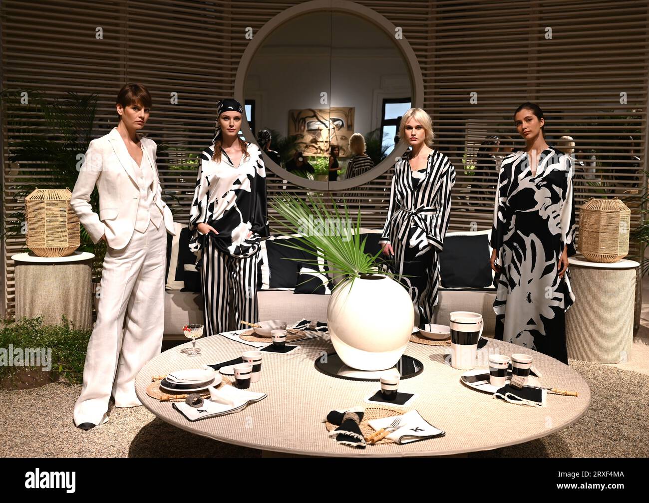 Milan, . 25th Sep, 2023. Milan, Italy Kiton MFW photocall show spring ...