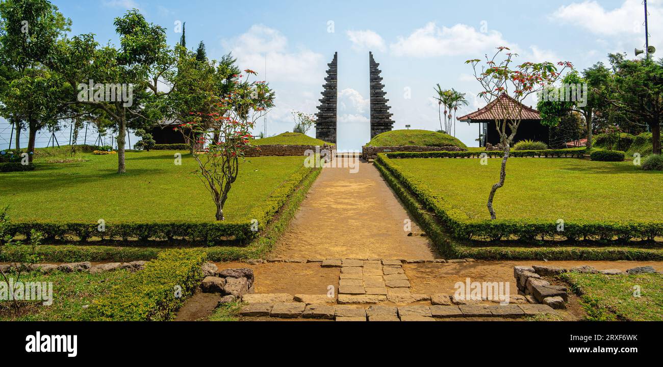 Candi cetho temple hi-res stock photography and images - Alamy