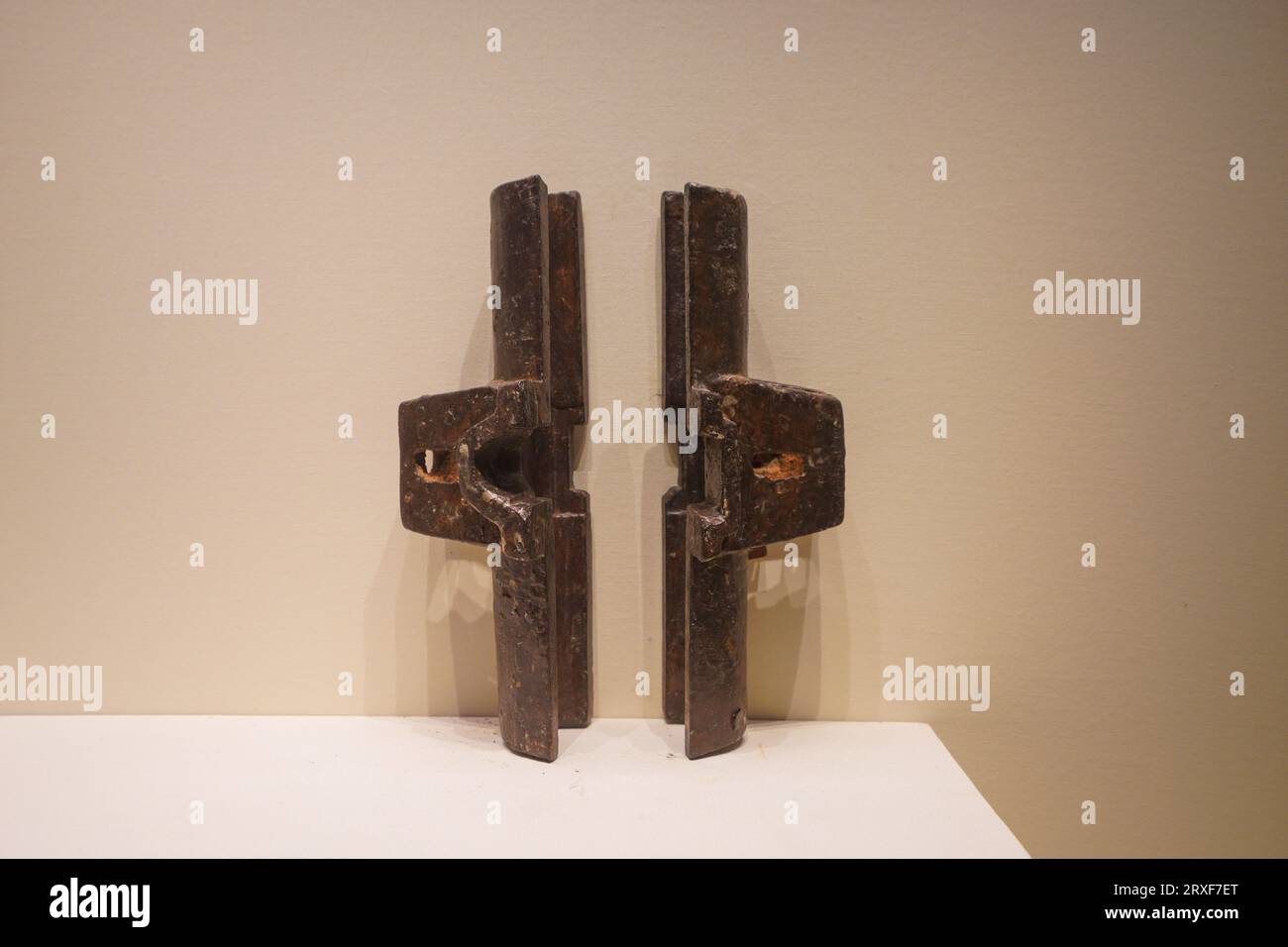 Chinese fan museum hi-res stock photography and images - Alamy