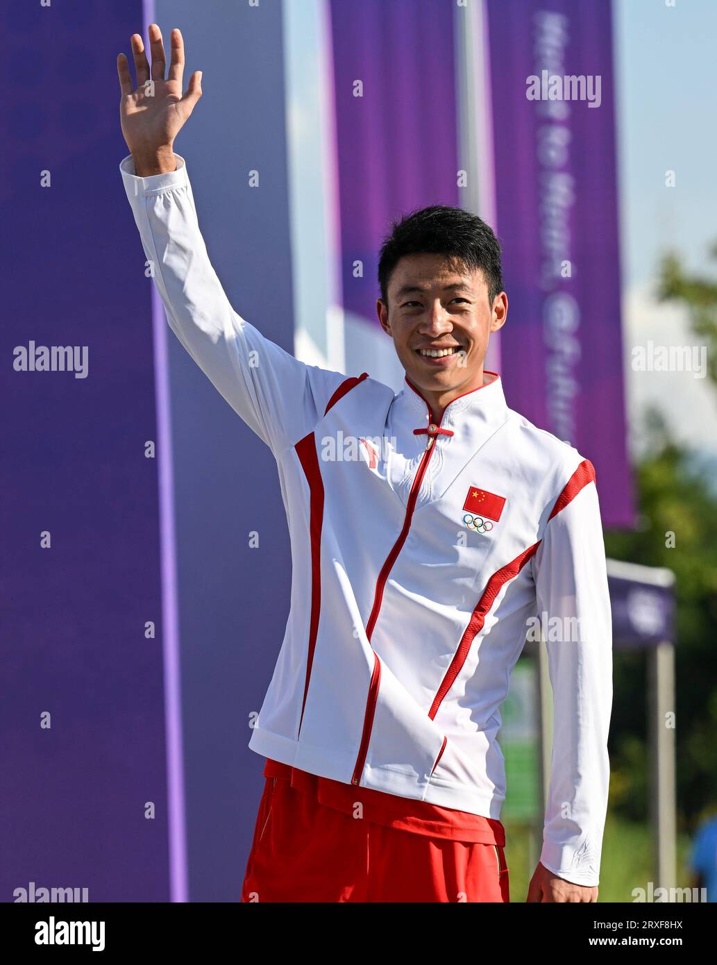 Hangzhou, China's Zhejiang Province. 25th Sep, 2023. Silver Medallist ...