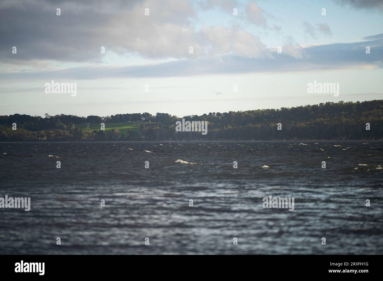 Water rays hi-res stock photography and images - Alamy