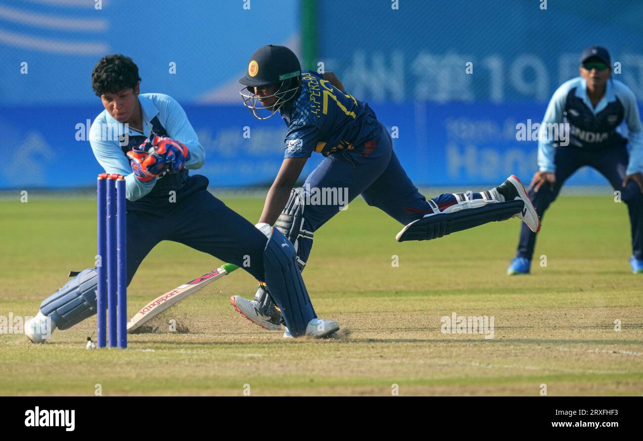 Hangzhou, China's Zhejiang Province. 25th Sep, 2023. Players compete ...