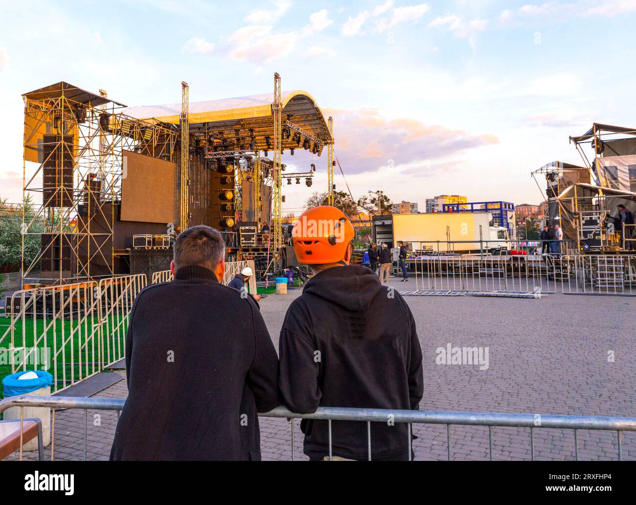 workers, Repairman, aassembly of the scenesembler on metal structures ...
