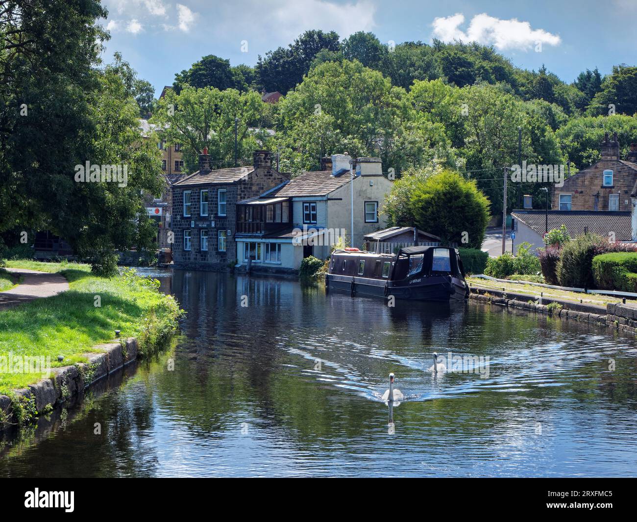 Rodley wharf visitor moorings hi-res stock photography and images - Alamy