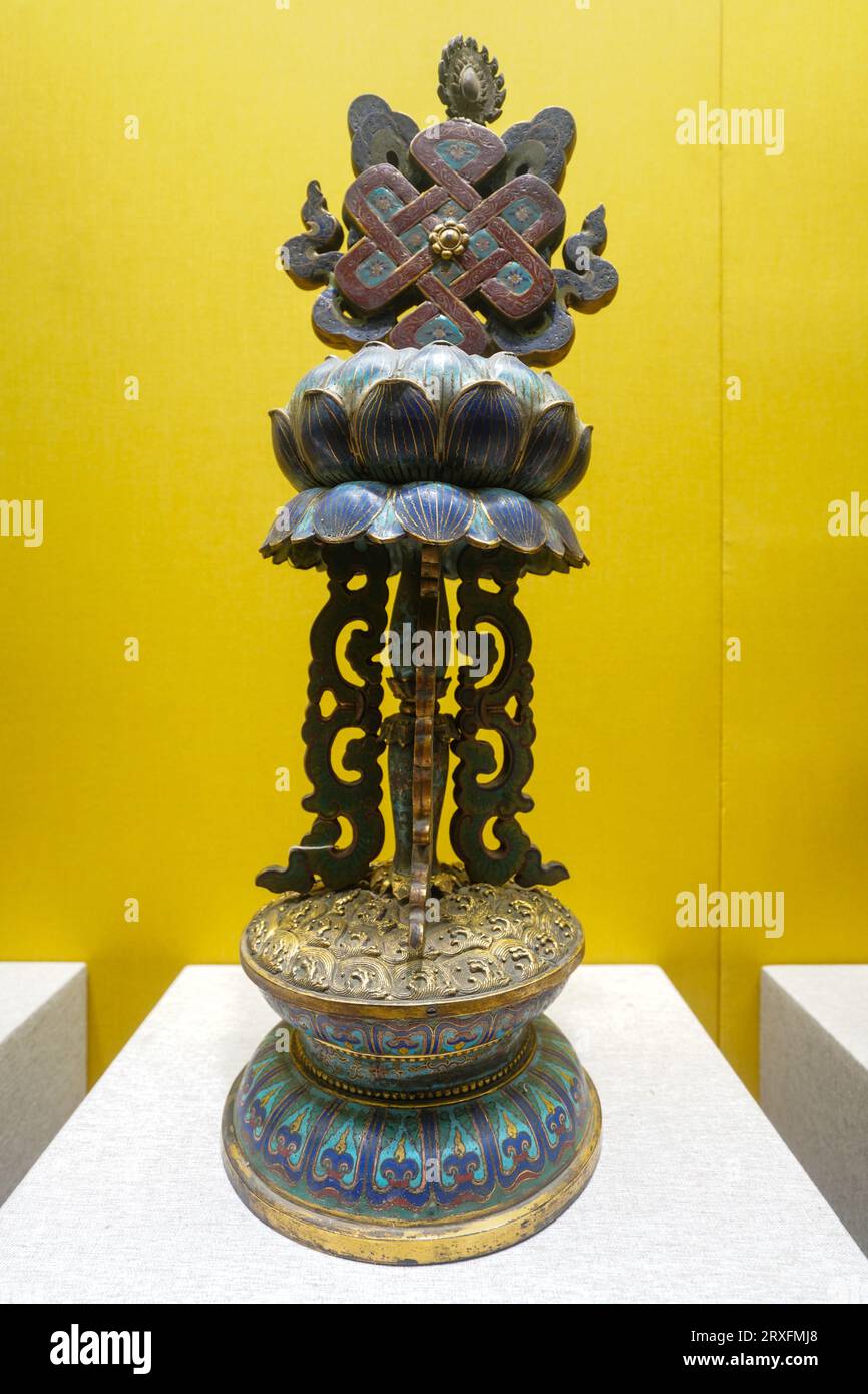 Panchen lama tower hi-res stock photography and images - Alamy