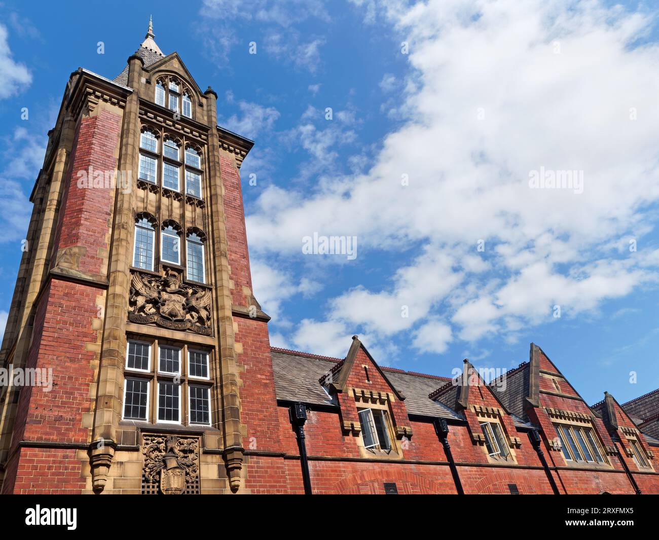 Leeds central school hi-res stock photography and images - Alamy