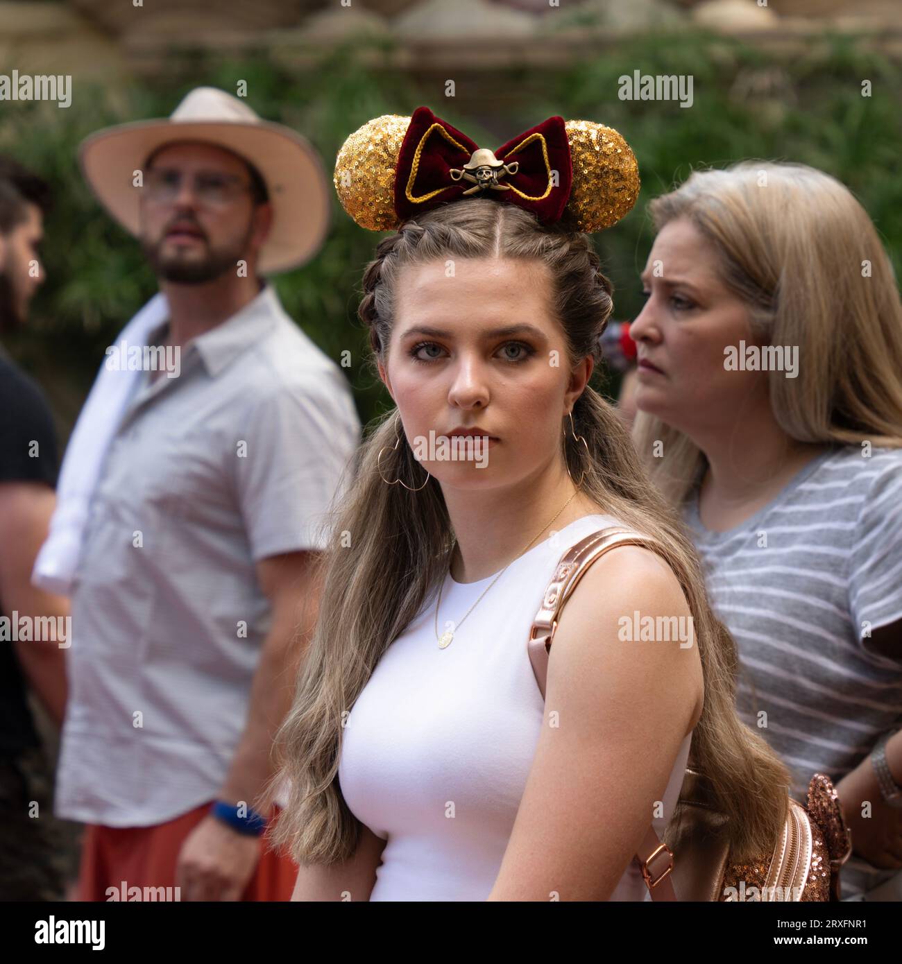 Mickey mouse headband hi-res stock photography and images - Alamy