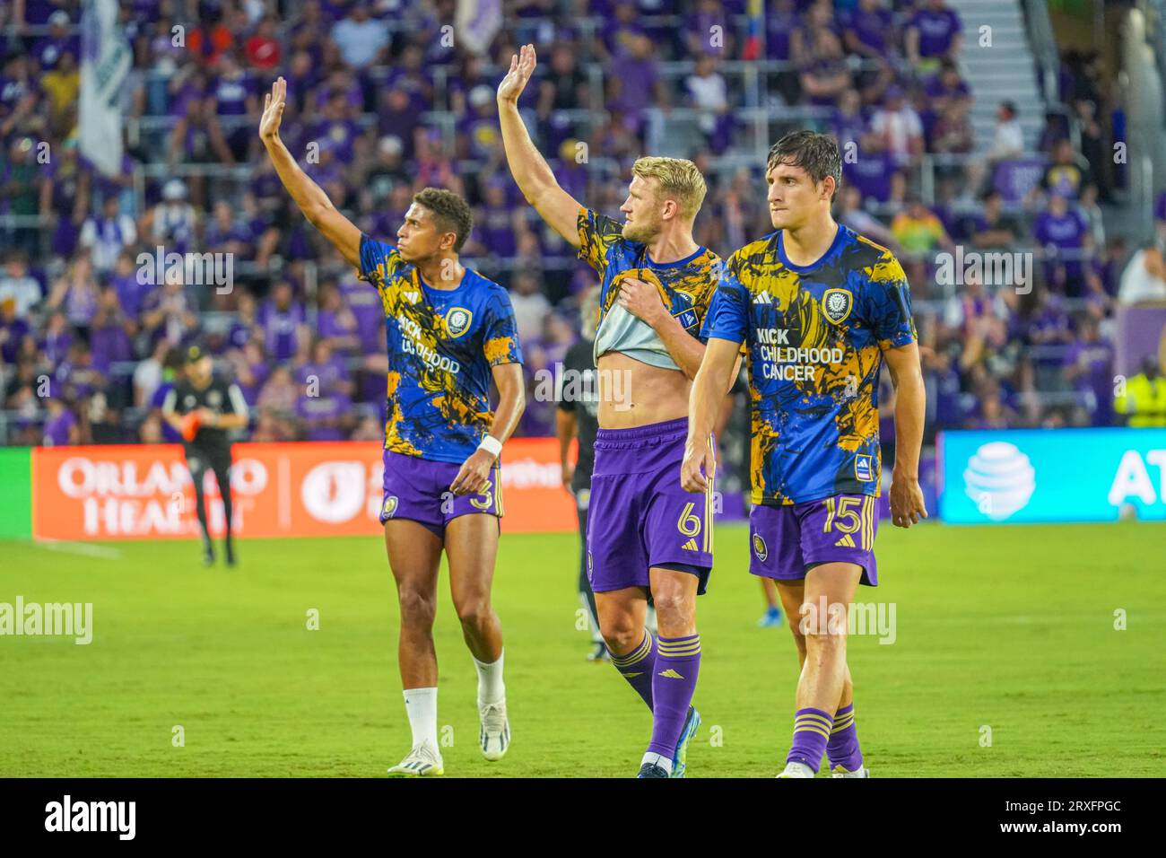 Inter miami fans hi-res stock photography and images - Alamy