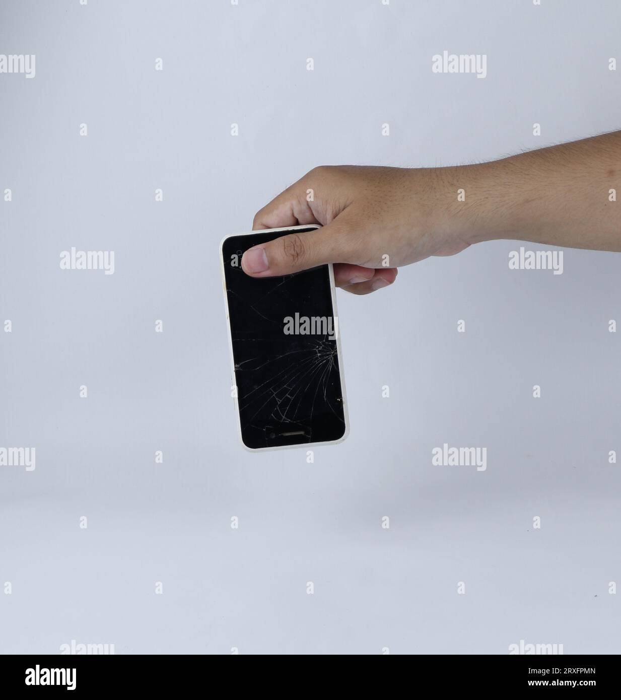 Cell phone crushed hi-res stock photography and images - Alamy