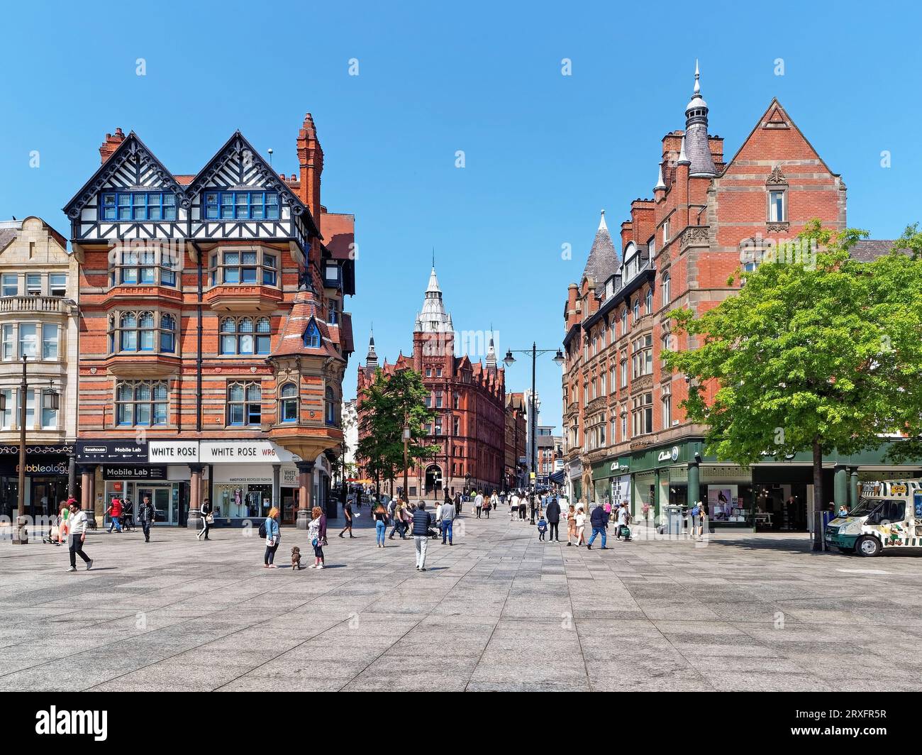 Tudorbeathan gothic style hi-res stock photography and images - Alamy