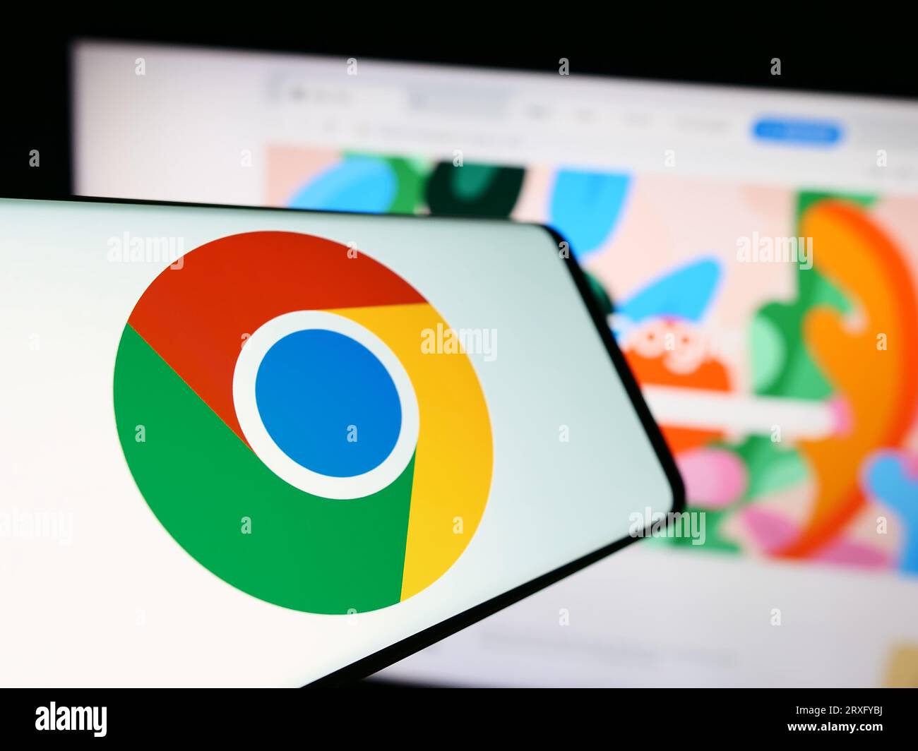 Google chrome logo hi-res stock photography and images - Alamy
