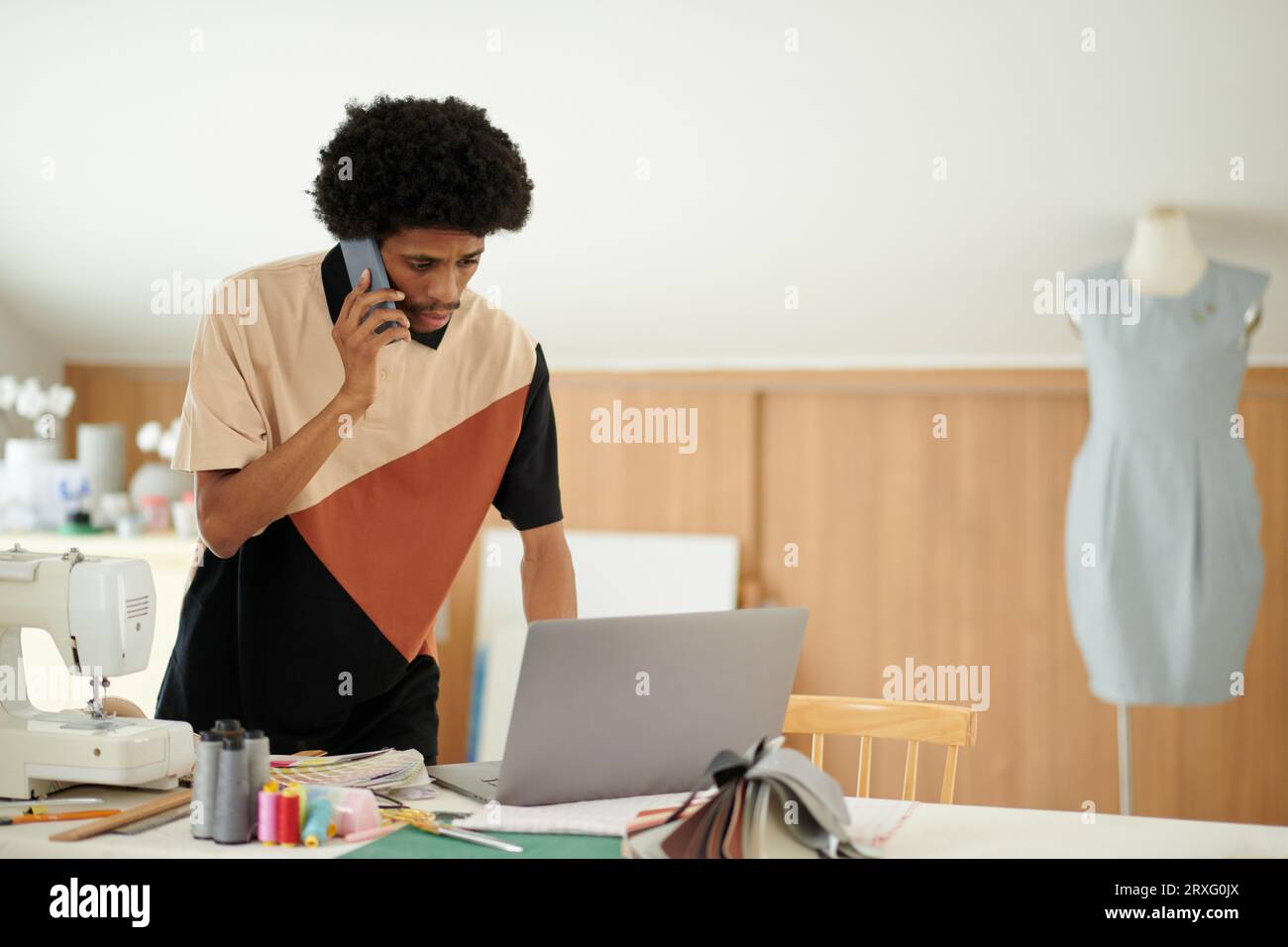Mail fabric hi-res stock photography and images - Alamy