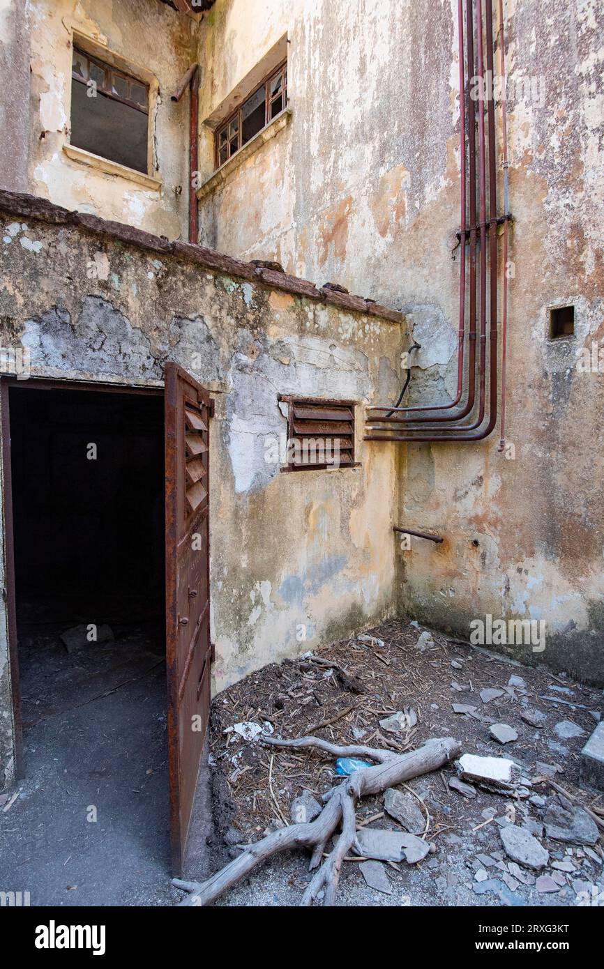 Lost Place, interior with windows, Villa de Vecci, Villa Mussolini ...