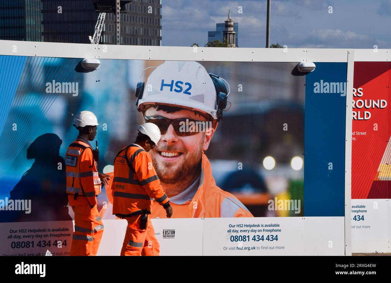 London, England, UK. 25th Sep, 2023. Workers walk past the HS2 ...
