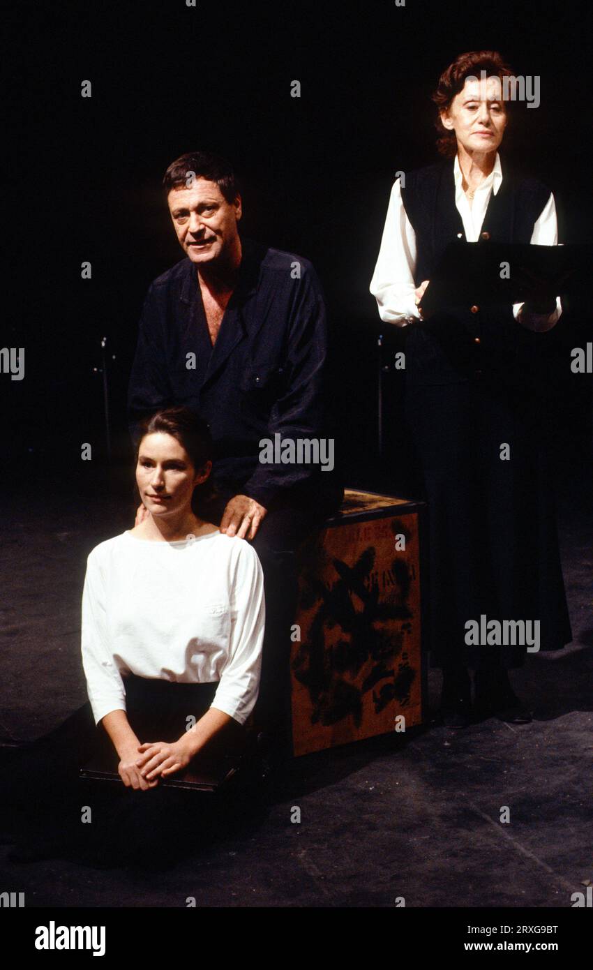 l-r: Julia Lane (Jessica), Oded Teomi (Shylock Kolner), Anna Korwin (Rivka) in a rehearsed ...