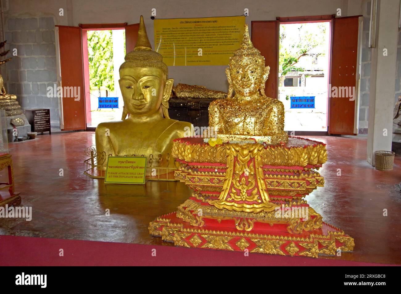 Buddha statue, half buried, Golden Buddha Temple, Wat Phra Thong ...