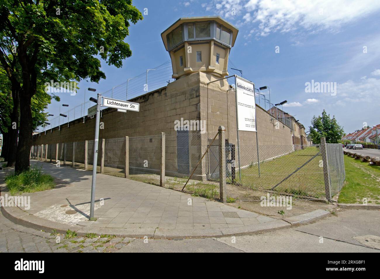 German prison guard hi-res stock photography and images - Alamy
