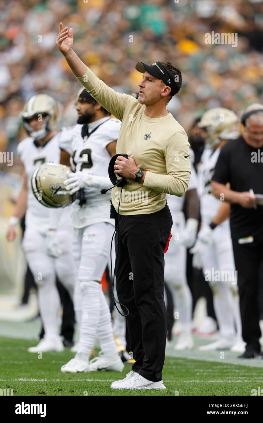 New Orleans Saints Head coach Dennis Allen during a NFL football game ...