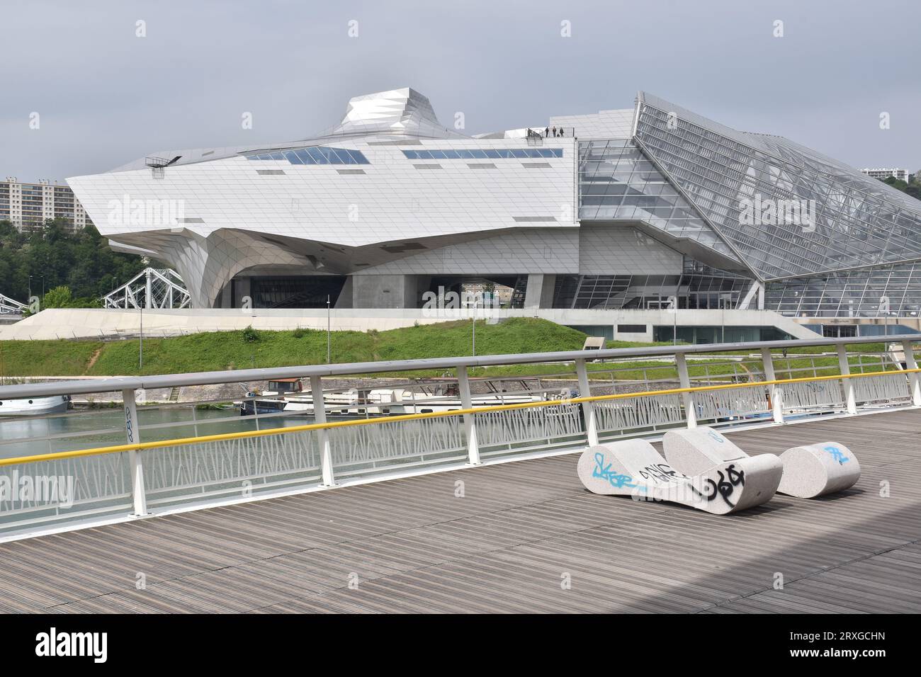 Musée des Confluences, Lyon, France, Deconstructivist style museum clad ...