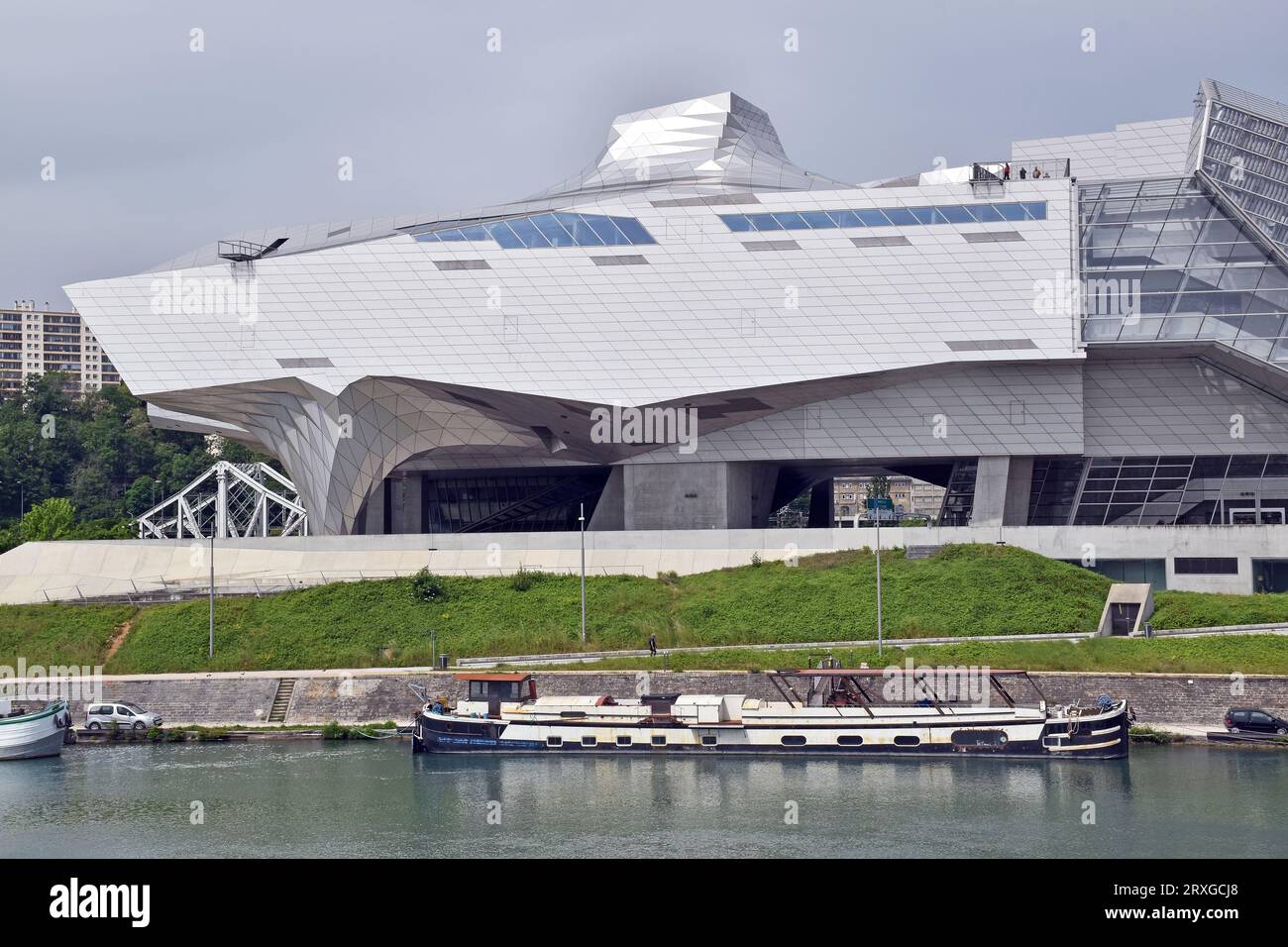 Musée des Confluences, Lyon, France, Deconstructivist style museum clad ...