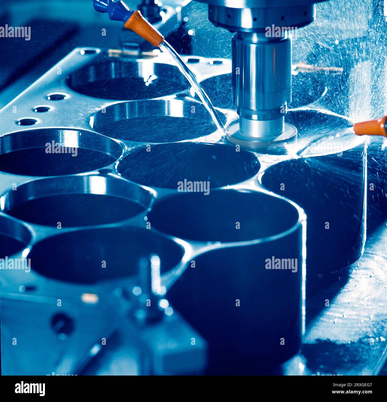 Honing of machine parts in mechanical engineering, digital and 6x6 ...