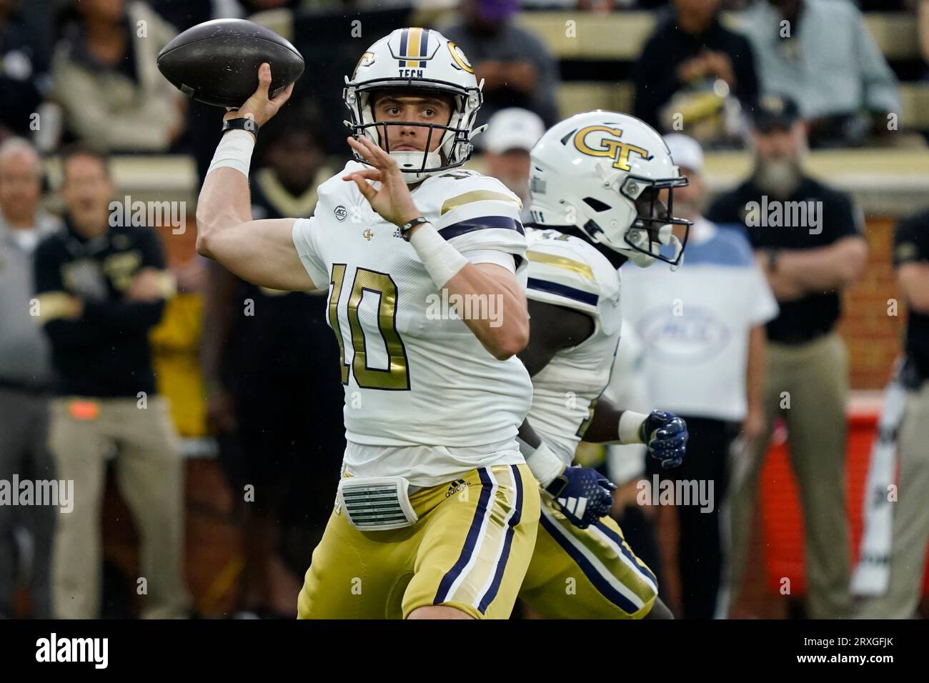 Georgia Tech quarterback Haynes King (10) looks to pass against Wake ...
