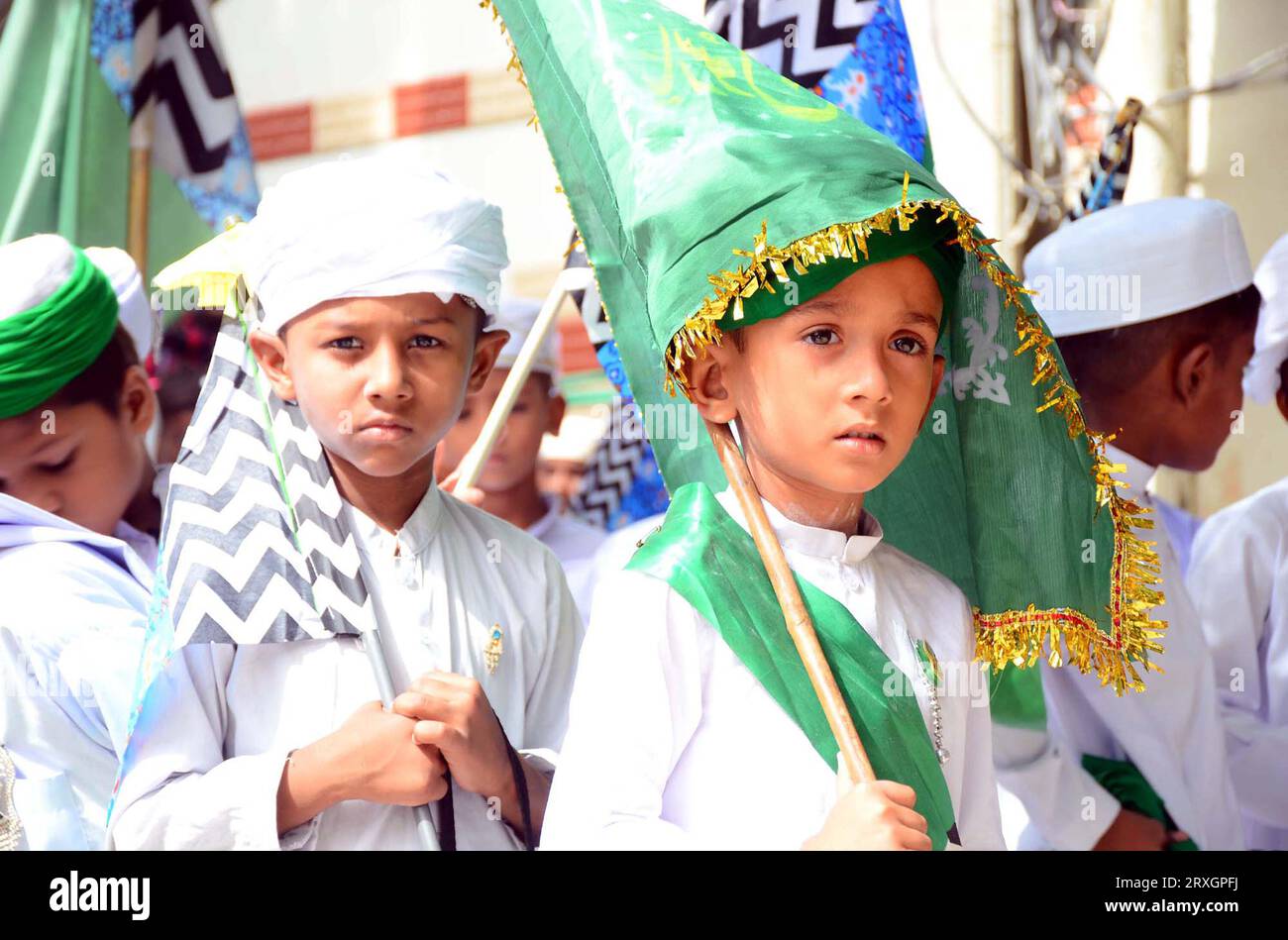 Sunni Muslims are holding celebration religious procession in ...
