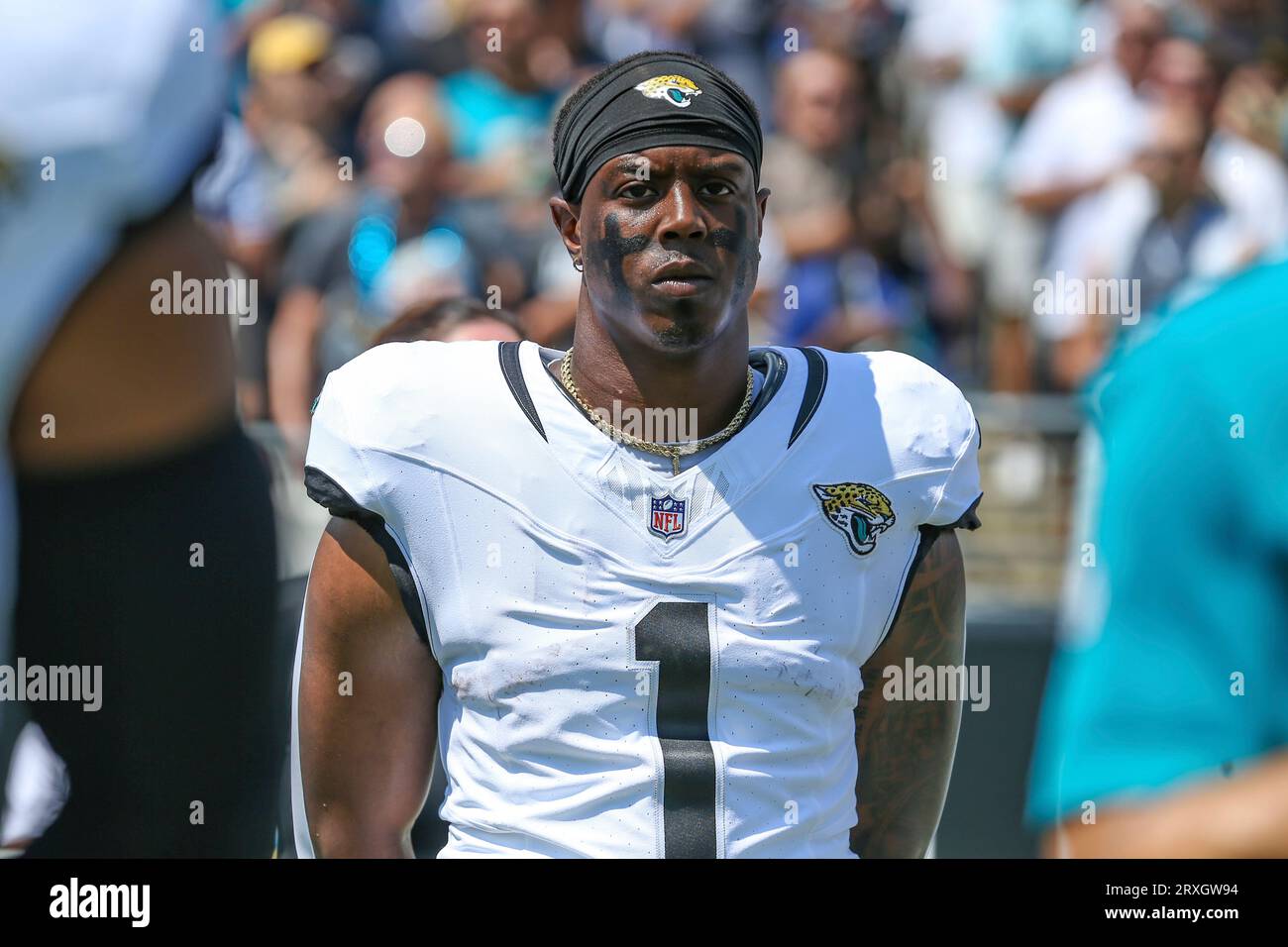 Jacksonville Jaguars running back Travis Etienne Jr. (1) lines up ...