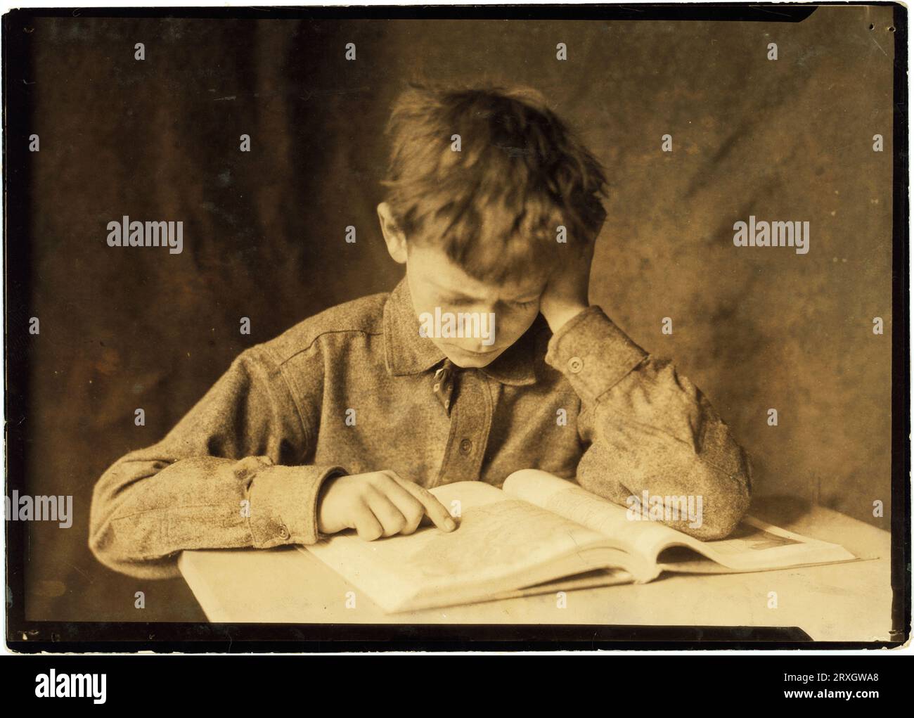 Lewis hine 1924 Cut Out Stock Images & Pictures - Alamy