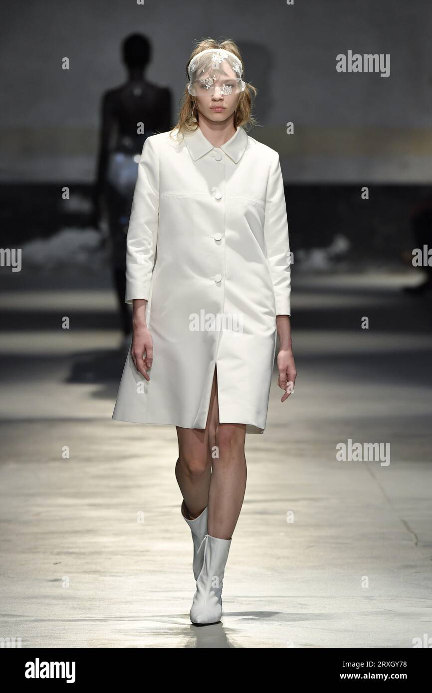 Milan, Italy. 20th Sep, 2023. Model Kate Letskaya walks on the runway ...