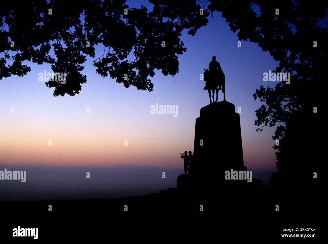 Virginia Memorial dawn, Gettysburg National Military Park, Pennsylvania ...