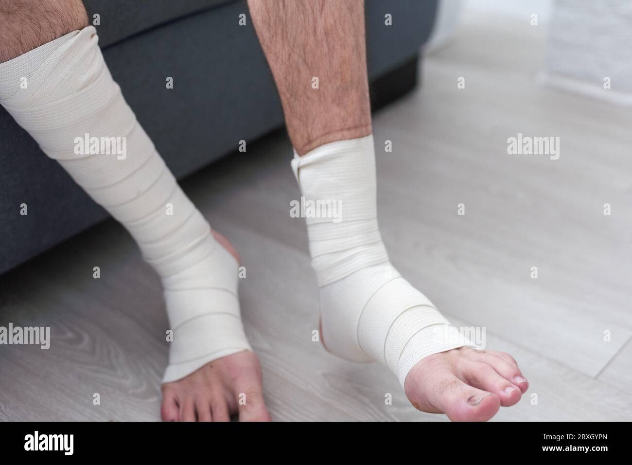 Stress fracture foot hi-res stock photography and images - Alamy