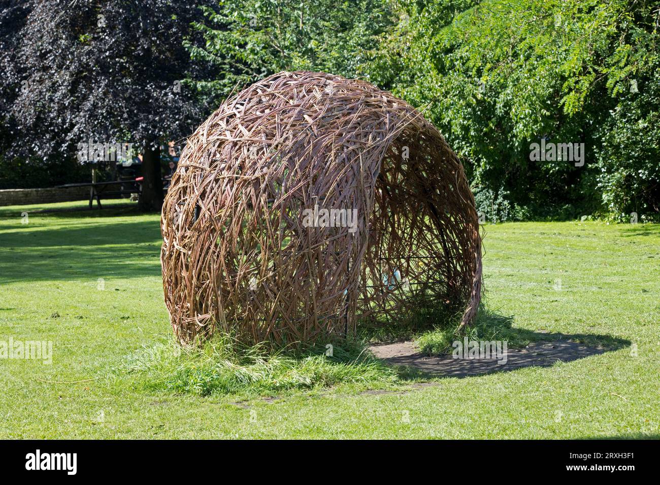 Willow pod outside Royal Shakespeare Theatre Stratford upon Avon Stock ...