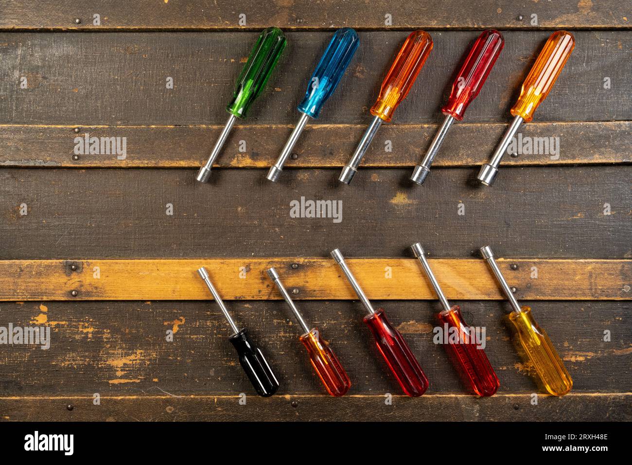 Flat handles hi-res stock photography and images - Alamy