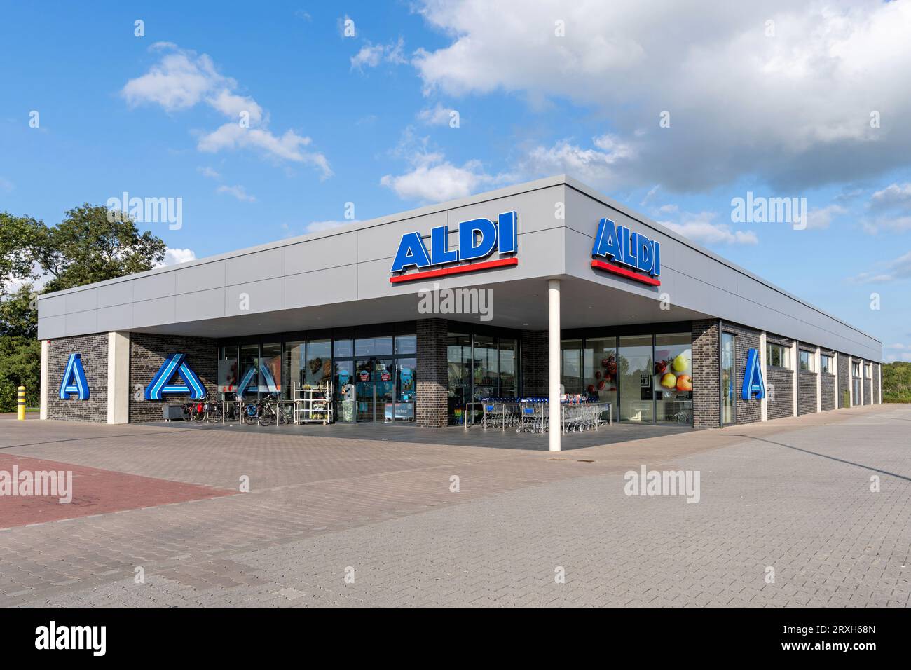 Aldi branch (north division) in Krummhörn, Germany Stock Photo - Alamy