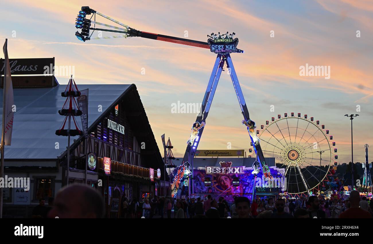Stuttgart, Germany. 25th Sep, 2023. Rides at the Cannstatter Wasen folk ...