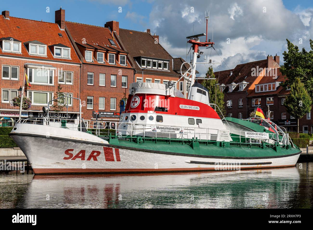 retired SAR cruiser ‘Georg Breusing’ in the old inland port Ratsdelft ...