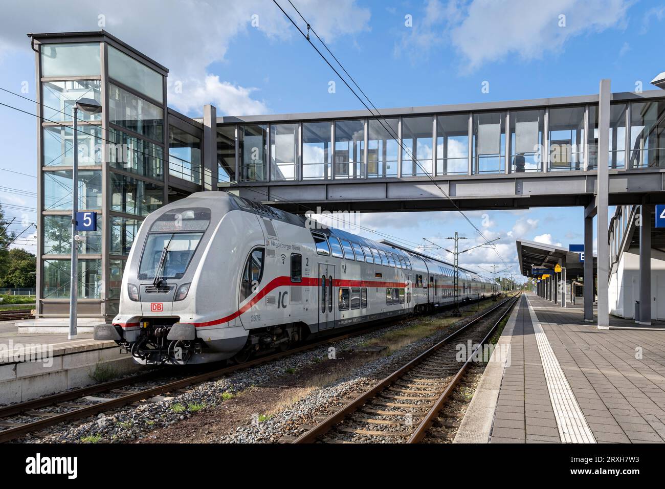 DB Intercity 2 train at Emden station Stock Photo - Alamy