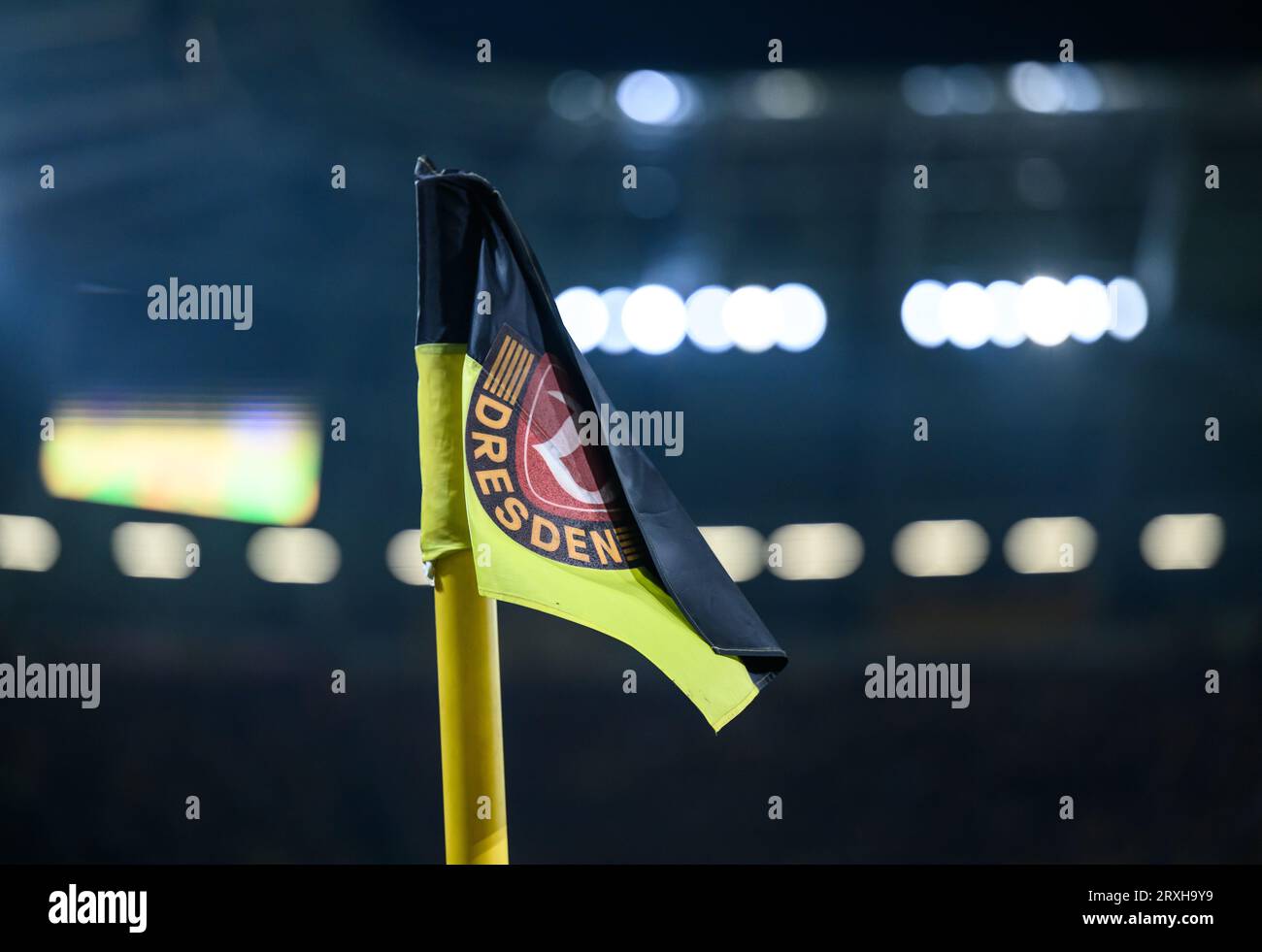 Symbol imagesymbolfoto hi-res stock photography and images - Alamy