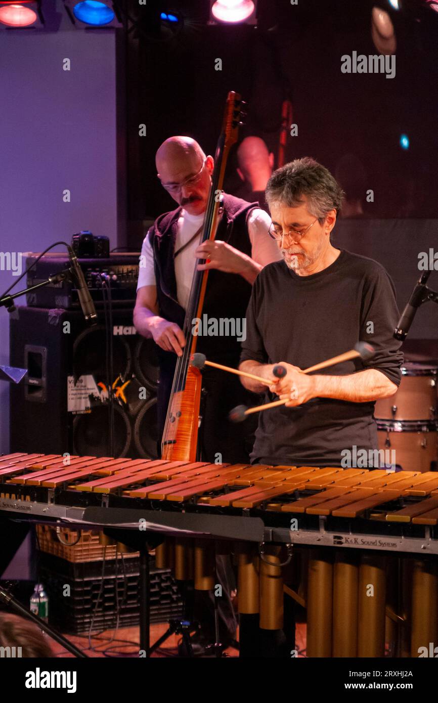 L'image featuring Mike Mainieri, David Spinozza, Warren Bernhardt ...